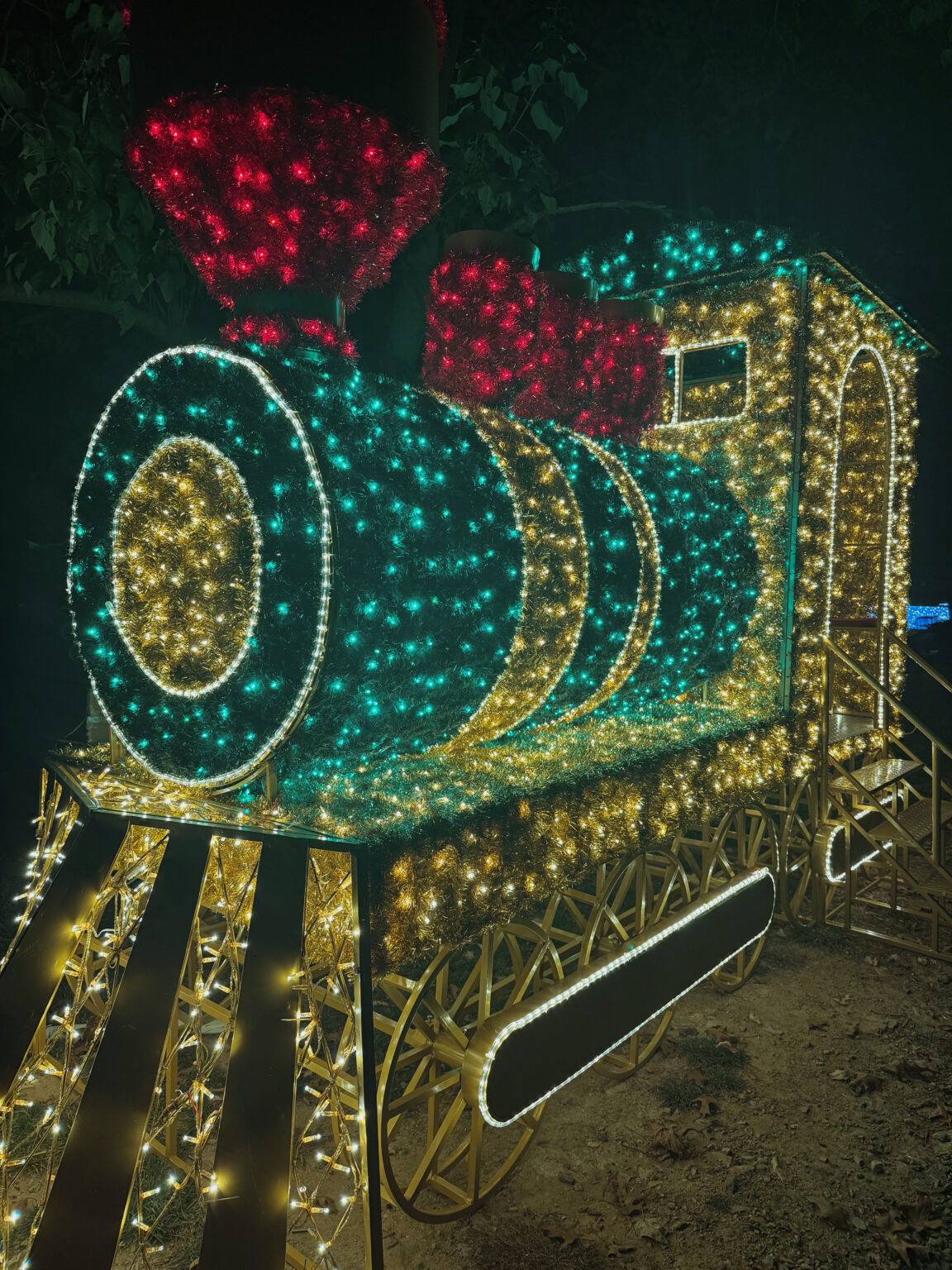 Holiday Activities in Harpers Ferry: Light Show, Snow Tubing & More